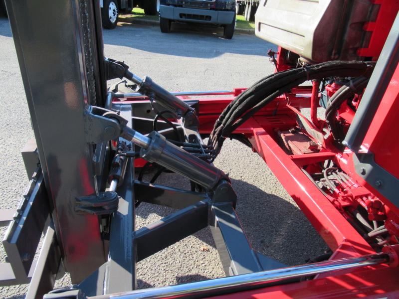 Used 2005 Moffett M5500 - For Sale - Bobby Park Truck and Equipment